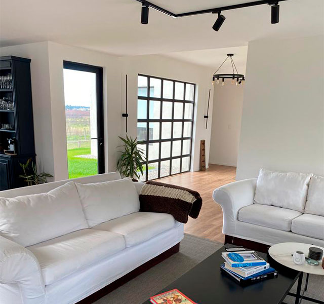 MV Interior – Design Studio